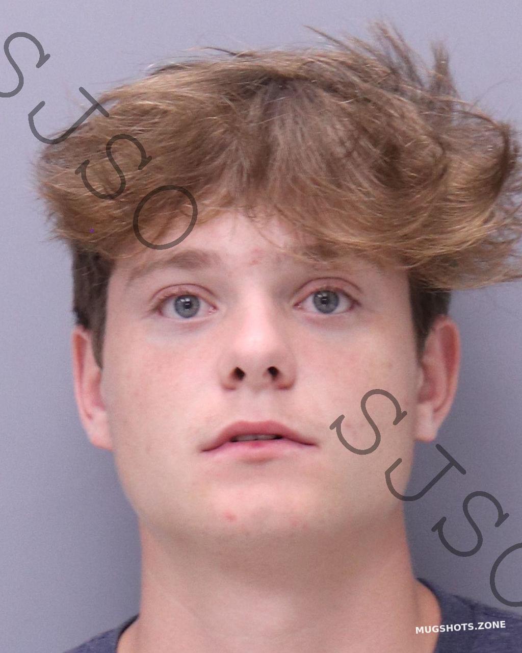 MENDEZ ALEJANDRO NMN 08/20/2022 - St. Johns County Mugshots Zone MENDEZ ALEJANDRO NMN 08/20/2022 - St. Johns County Mugshots Zone