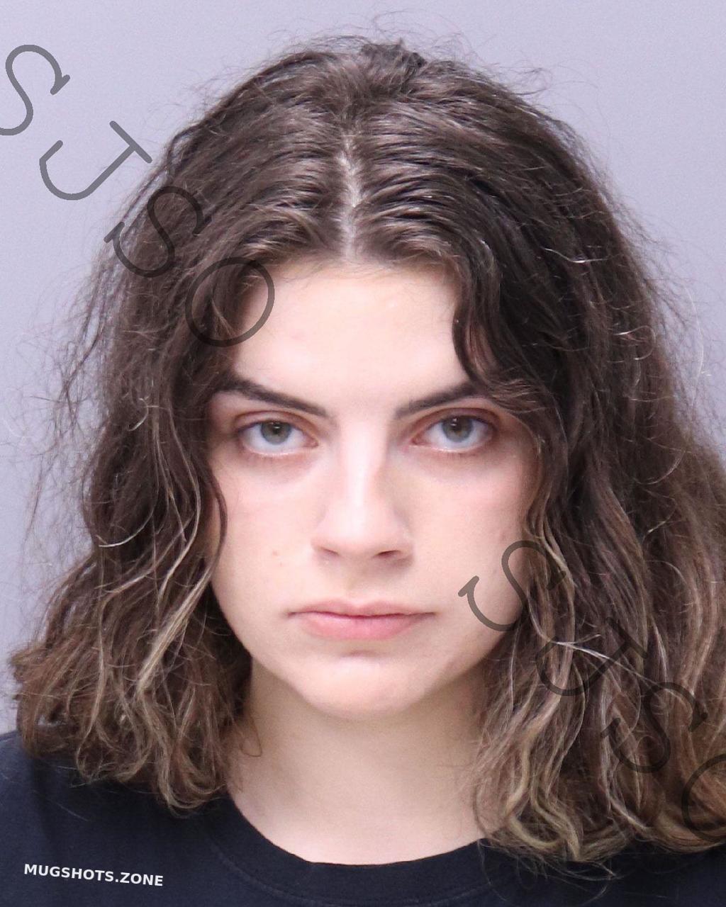 HAYES DANIELLE NICOLE 08/24/2022 - St. Johns County Mugshots Zone