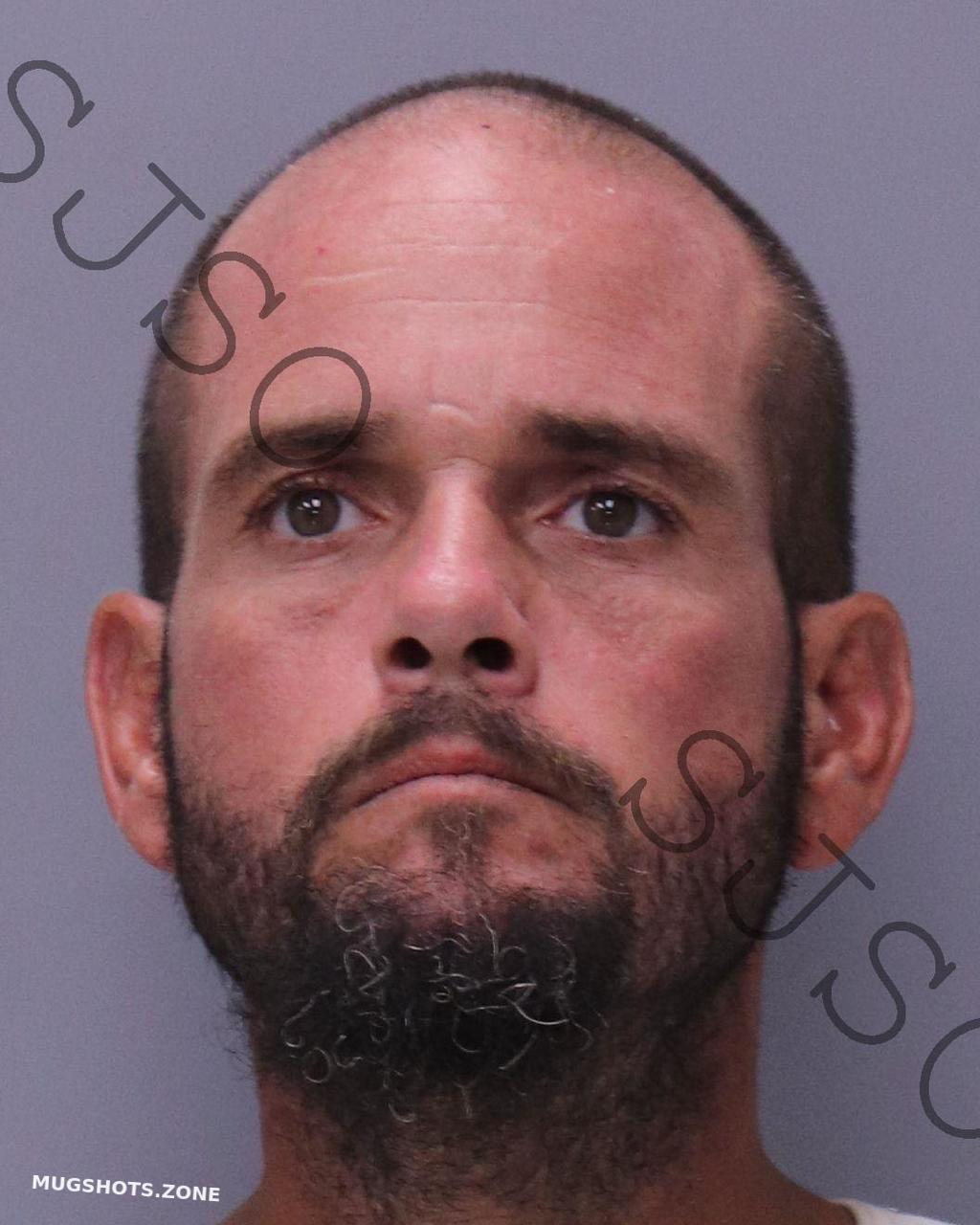 LUZ ISAAC BENJAMIN 08/27/2022 - St. Johns County Mugshots Zone