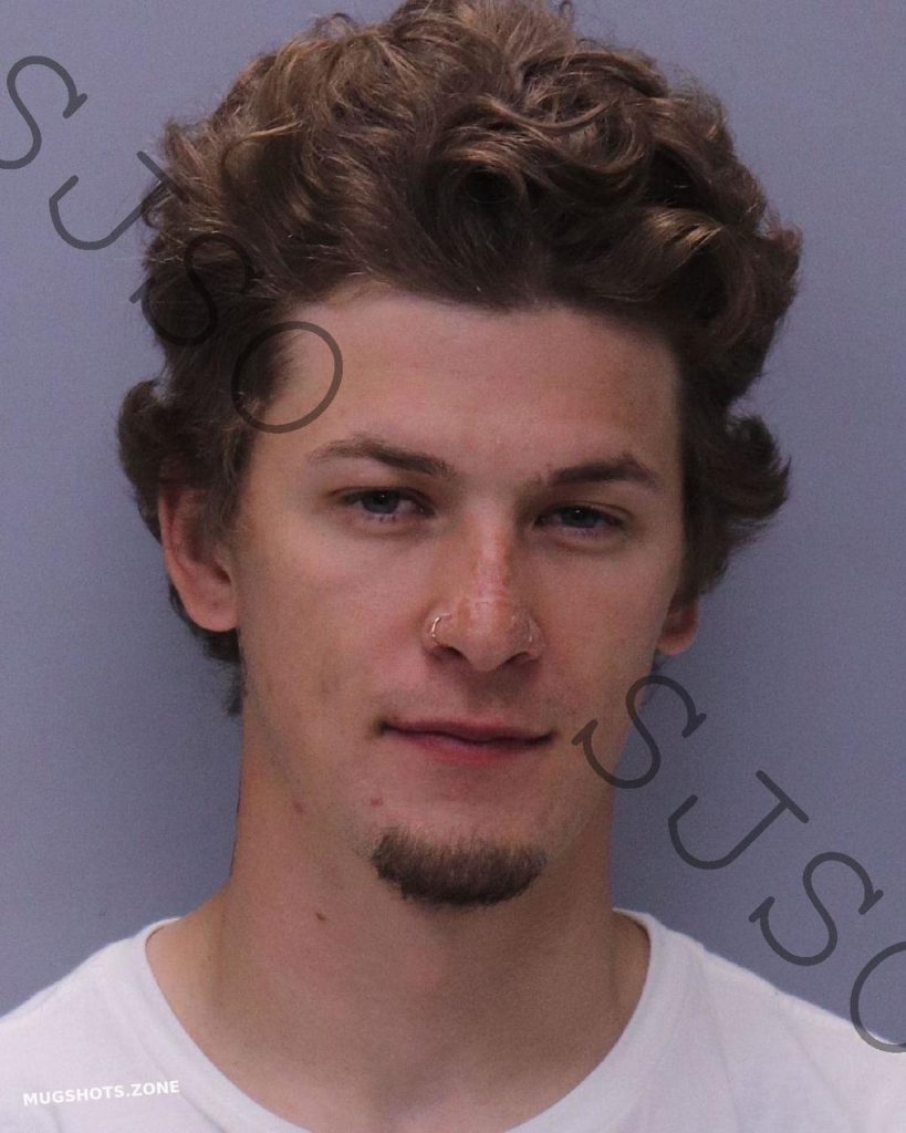HOLT DANIEL LEVI 04/24/2023 - St. Johns County Mugshots Zone