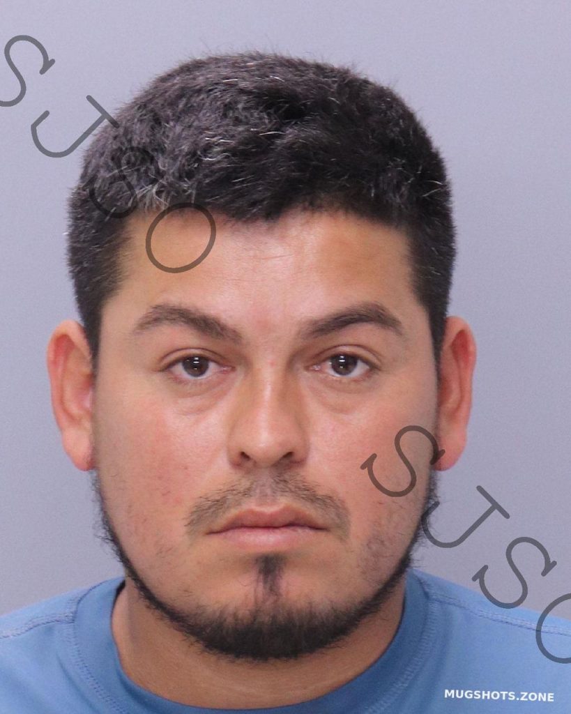 URTADO LEMUS DARWIN ADONAY 04/19/2024 - St. Johns County Mugshots Zone