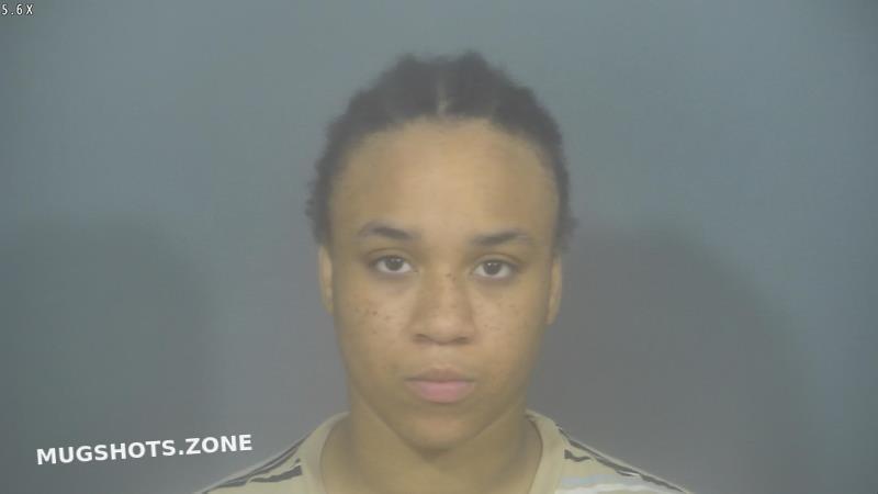 DAVIS JONNAE LASHELLE 08/21/2025 - St. Joseph County Mugshots Zone