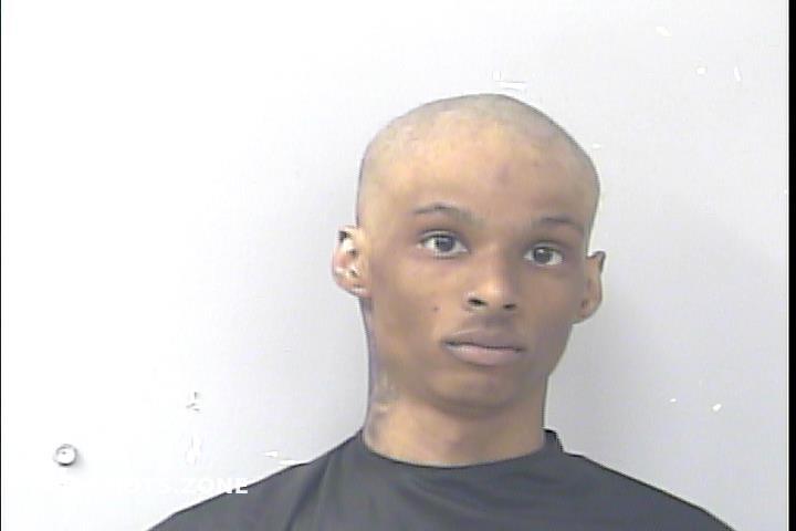 SEARS D'SHAWN ANTONIO 04/23/2025 - St. Lucie County Mugshots Zone