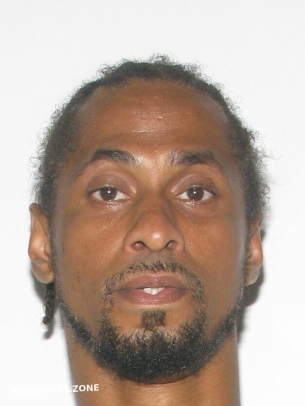 ARNOLD DWAYNE 10/01/2021 - Suffolk Mugshots Zone