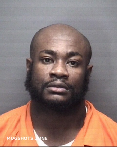 SPRATLEY MICHAEL TYRELL 04/25/2022 - Suffolk Mugshots Zone