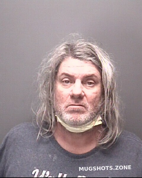 MOORE MARK ANTHONY 10/20/2022 - Suffolk Mugshots Zone