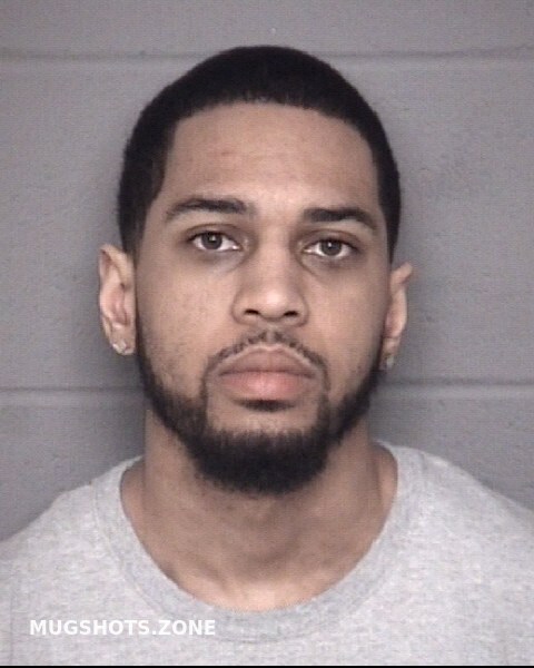 WILLIAMS RONELL LAMONT 11/10/2022 - Suffolk Mugshots Zone