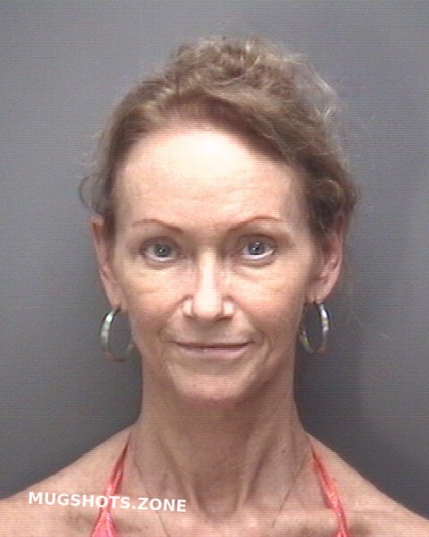 MULLEN JOANNE ELLEN 11/12/2022 - Suffolk Mugshots Zone
