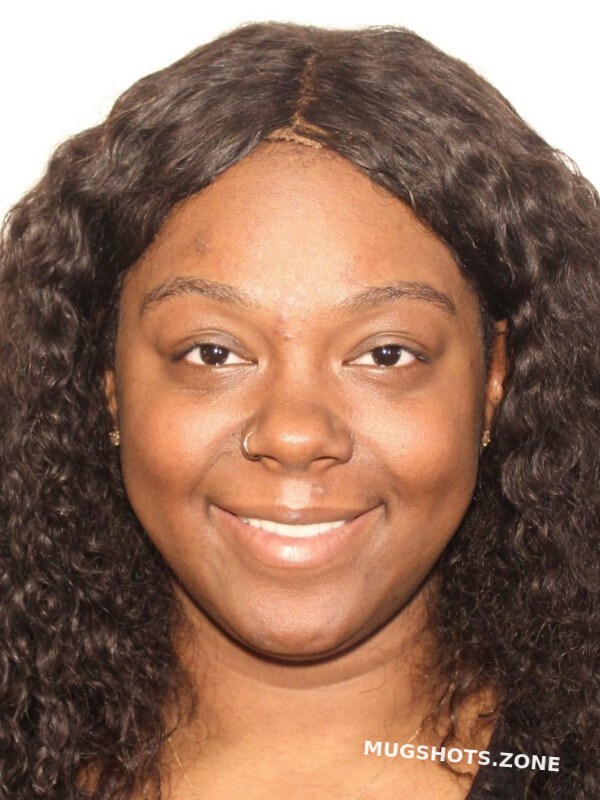 ROEBACK JASMINE ANTONIA 11/13/2022 - Suffolk Mugshots Zone