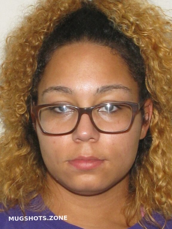 COX-TURNER AMBER BONISHA 11/17/2022 - Suffolk Mugshots Zone