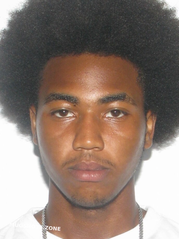 QUINONES JEREMIAH LUIS 06/02/2023 - Suffolk Mugshots Zone