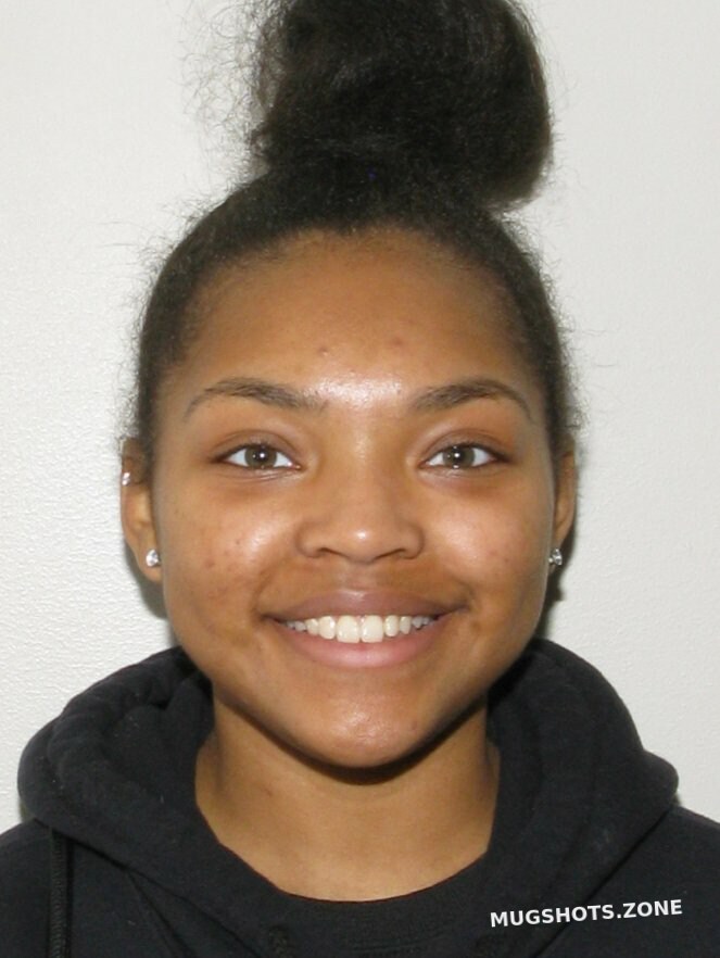 RICHARDSON BRENIQUE IYANI 07/20/2023 - Suffolk Mugshots Zone