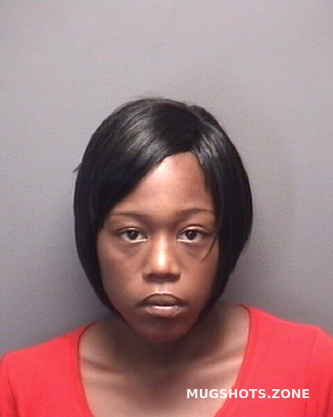 WILLIAMS STEPHANIE ANNETTE 09/01/2023 - Suffolk Mugshots Zone