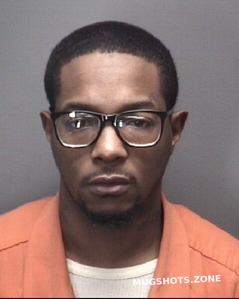 HOUSE QUASHAWN DAMON 09/28/2023 - Suffolk Mugshots Zone