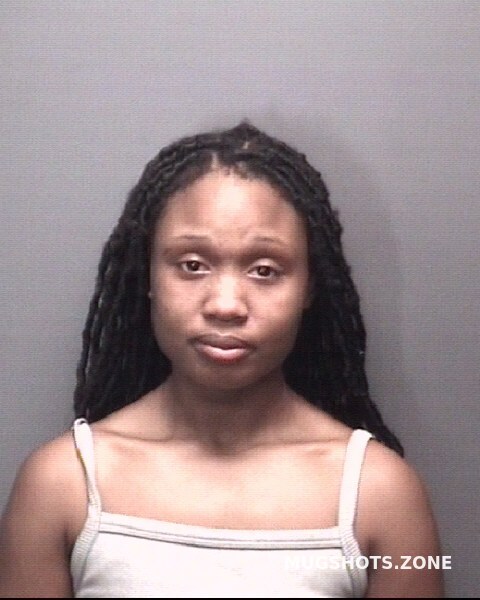 WARREN NIKIYA JANAE` 07/28/2024 - Suffolk Mugshots Zone