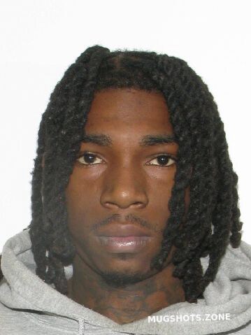 WIGGINS ROSHAWN LAEL 05/09/2025 - Suffolk Mugshots Zone