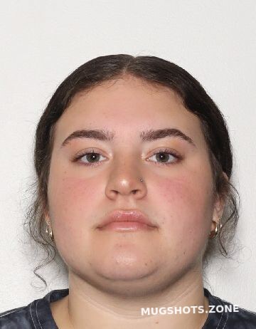RIDDLE DANIELLE CHRISTINE 07/25/2025 - Suffolk Mugshots Zone