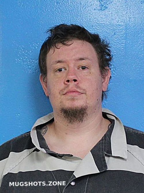 CARVER DEVON CHRISTOPHER 04/29/2025 - Sullivan County Mugshots Zone