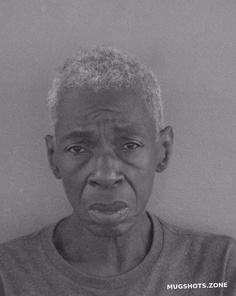 MCKINNON ROBIN DENISE 07/21/2022 - Sumter County Mugshots Zone