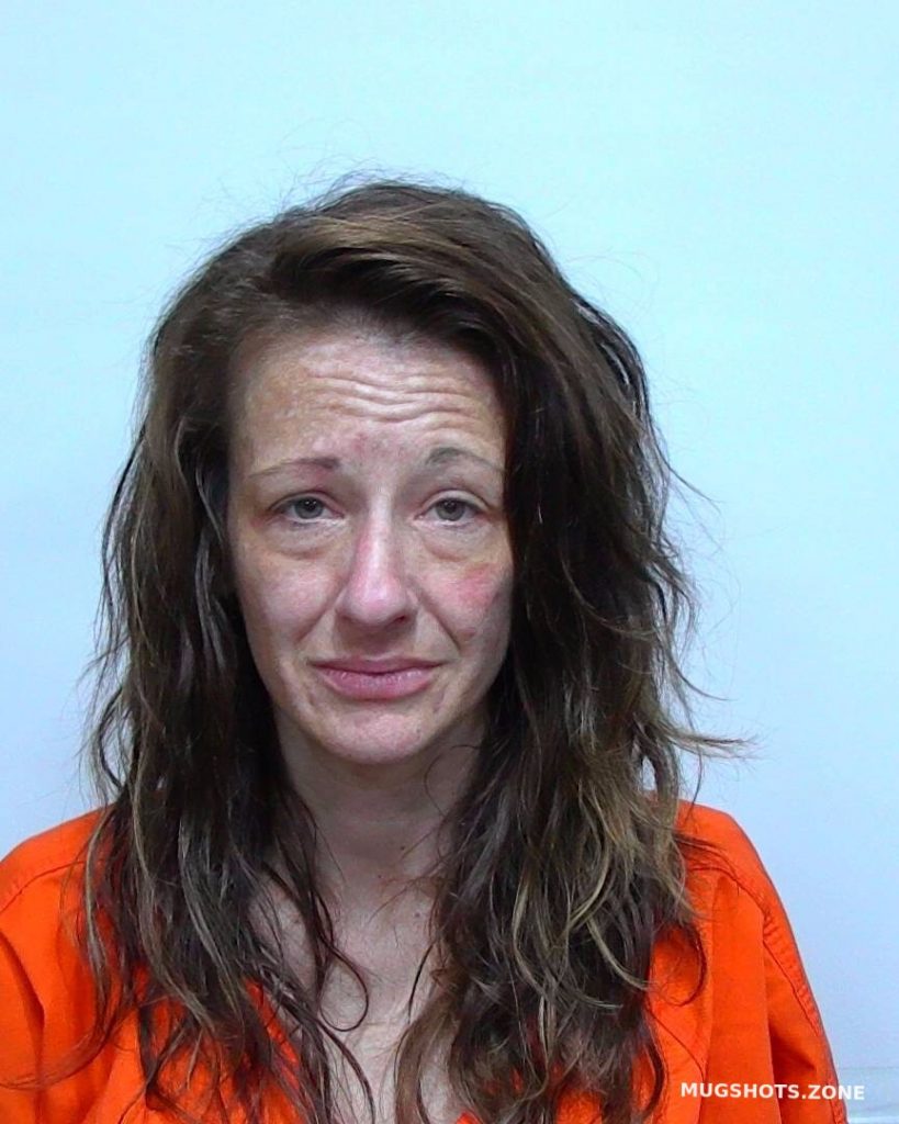 DUDLY KELLY R 10/20/2023 - Suwannee County Mugshots Zone