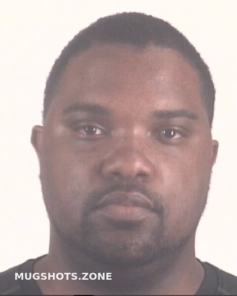 KNIGHT DYLAN CLYDIS 11/19/2021 - Tarrant County Mugshots Zone