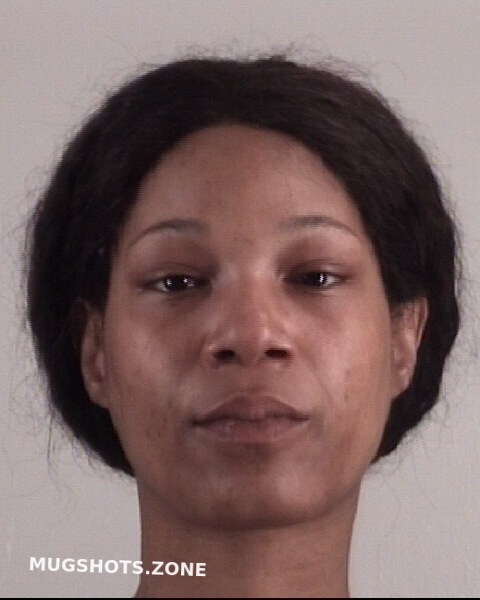 PINERA SHATOYA MARIA 08/11/2022 - Tarrant County Mugshots Zone