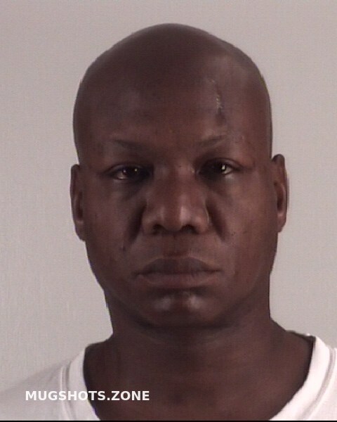 THOMAS TERRENCE A 08/27/2022 - Tarrant County Mugshots Zone