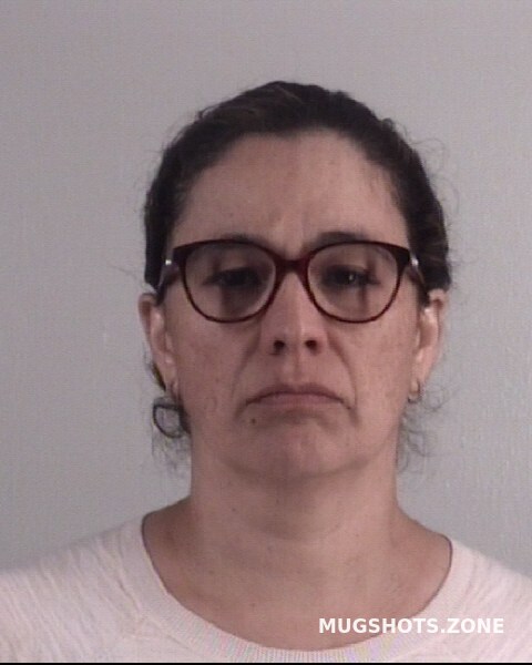 VELAZQUEZ PATRICIA 08/28/2022 - Tarrant County Mugshots Zone