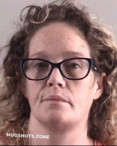 STARNS ROBIN TRACEY 10/21/2022 - Tarrant County Mugshots Zone