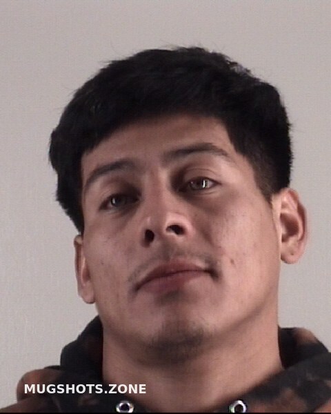 MEDRANO IRVIN A 11/30/2022 - Tarrant County Mugshots Zone