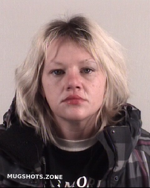 BRADSHAW CARLY LYNN 12/02/2022 - Tarrant County Mugshots Zone