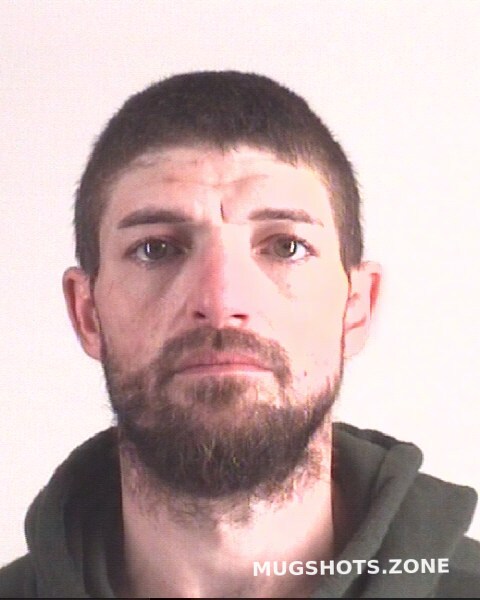 LOGGAINS JUSTIN ELLIOTT 12/23/2023 - Tarrant County Mugshots Zone