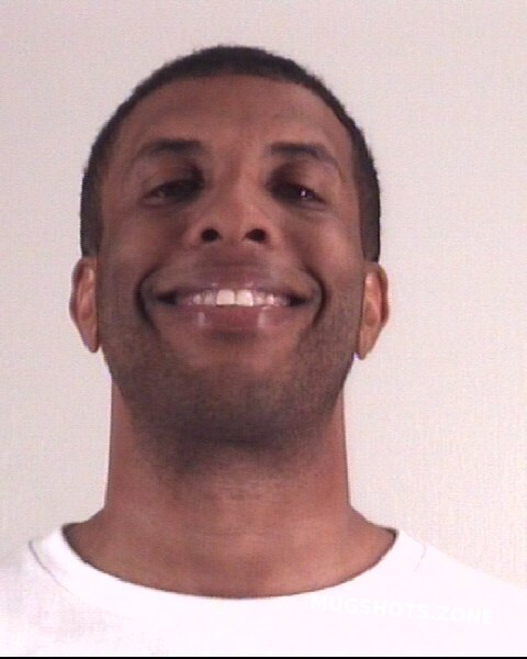 WILLIAMS CLIFFORD DONTA 06/13/2024 - Tarrant County Mugshots Zone WILLIAMS CLIFFORD DONTA 06/13/2024 - Tarrant County Mugshots Zone