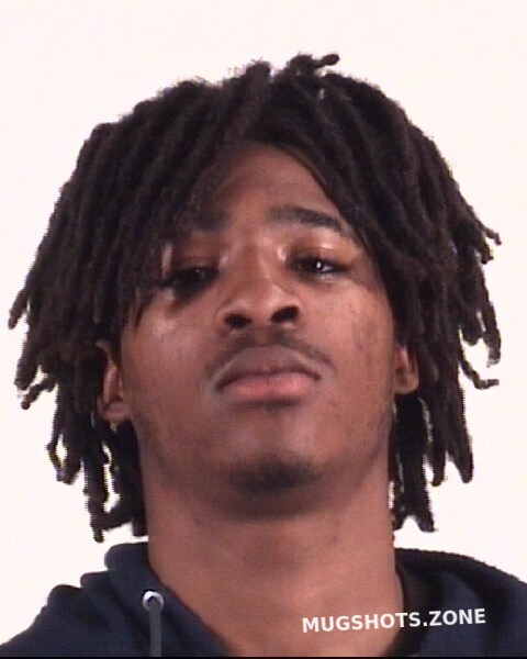 MOULTRIE KENDALL LARON 05/21/2025 - Tarrant County Mugshots Zone