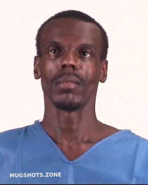 DAVIS XAVIER DARNELL 10/16/2025 - Tarrant County Mugshots Zone