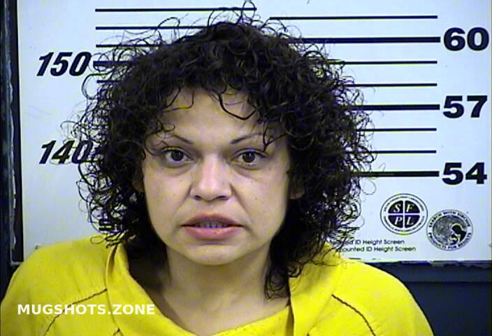 ORTIZ RAQUEL 12/10/2021 - Valencia County Mugshots Zone