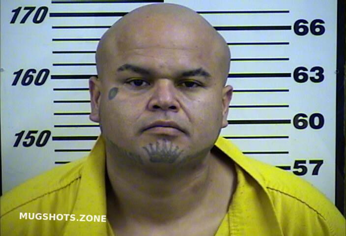 FLORES ISSAC 12/15/2021 - Valencia County Mugshots Zone