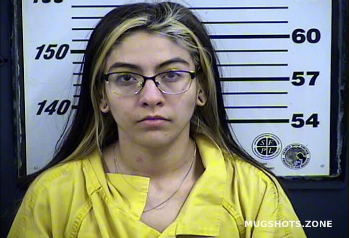 RAMIREZ ALEJANDRA 01/05/2022 - Valencia County Mugshots Zone