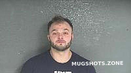 BUSTOS JR ADRIAN 02/06/2021 - Van Buren County Mugshots Zone