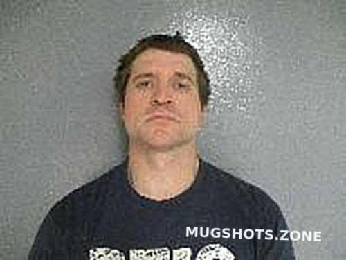 ERNST JUSTIN MICHAEL 12/30/2021 - Van Buren County Mugshots Zone