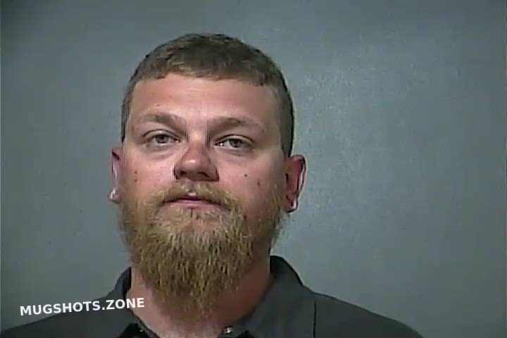 TUBBS DUSTIN B S 06/15/2021 - Vigo County Mugshots Zone