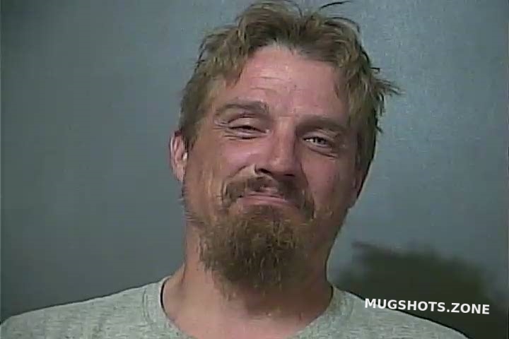 HIGGINBOTHAM CHRISTOPHER B 05/15/2022 - Vigo County Mugshots Zone