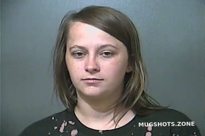 ROACH ANNA R 07/08/2022 - Vigo County Mugshots Zone