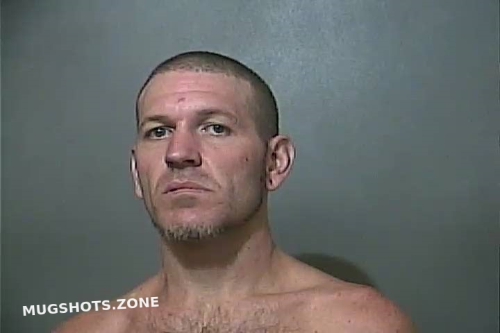 MAXFIELD TERRY L 08/26/2022 - Vigo County Mugshots Zone