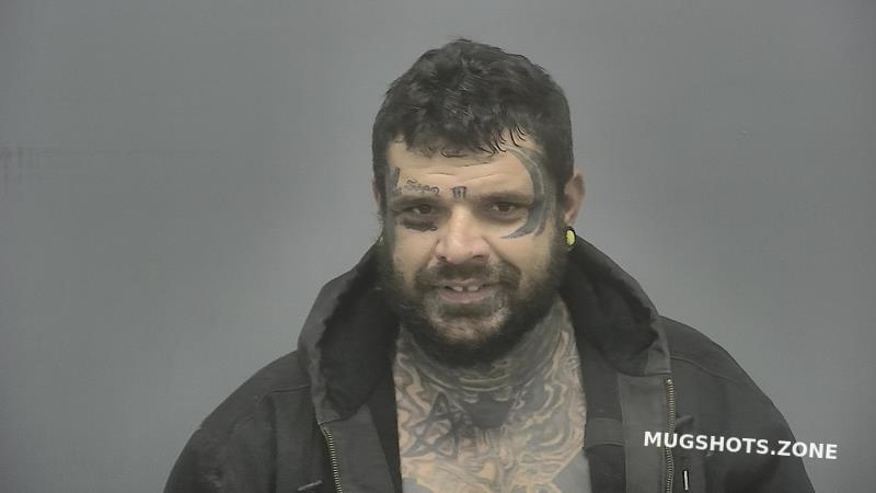 LOWE BRANDON W 11/10/2025 - Vigo County Mugshots Zone