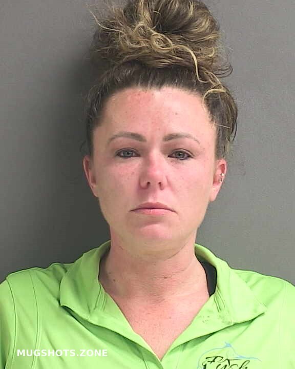 DAVIS RYANN R 10/23/2022 - Volusia County Mugshots Zone