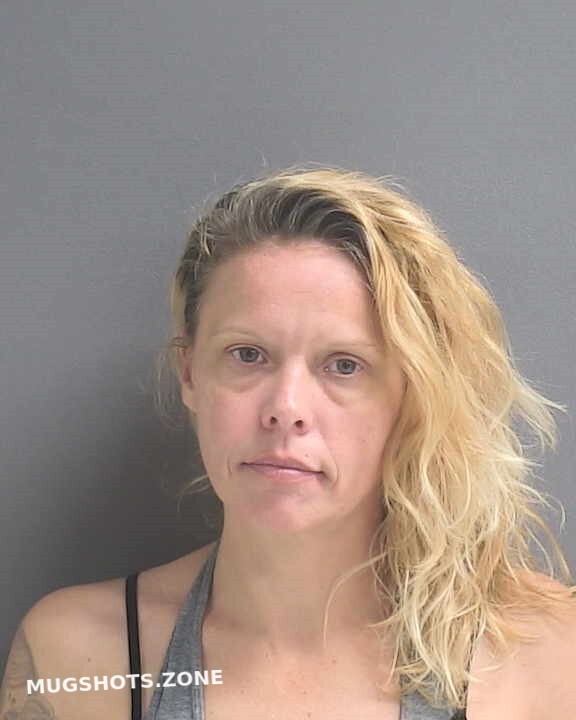 LINDROTH JENNIFER R 04/25/2023 - Volusia County Mugshots Zone