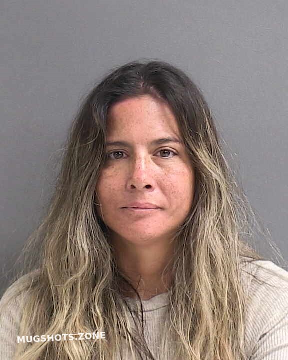 ELLIOTT VERONICA ROXANNE 10/29/2023 - Volusia County Mugshots Zone