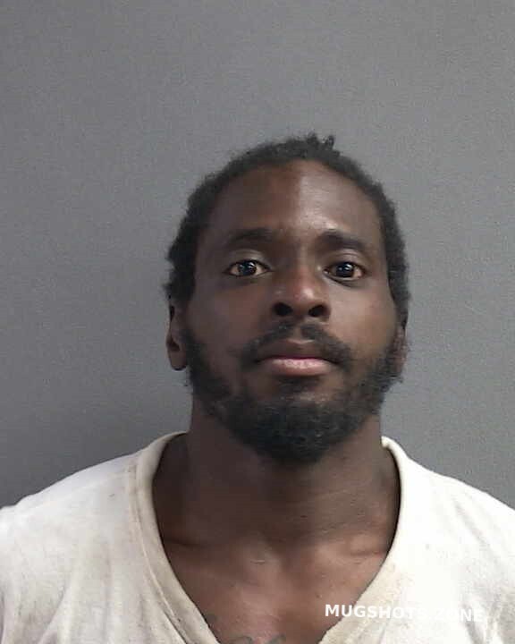 GOODEN DERRICK DE'QUAN LAMAR 08/27/2024 - Volusia County Mugshots Zone