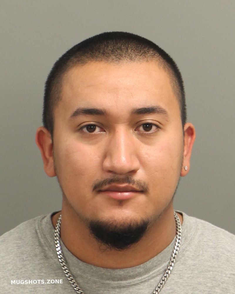 ARGUETA-HERNANDE LARRY STEVEN 11/08/2021 - Wake County Mugshots Zone